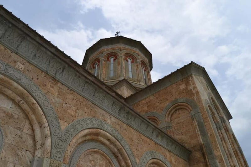 Land of the Sun Full Day Wine and Grapes Tour in Kakheti - Key Points