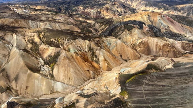 Landmannalaugar: Helicopter tour with 3 Landings - Detailed Breakdown of the Itinerary