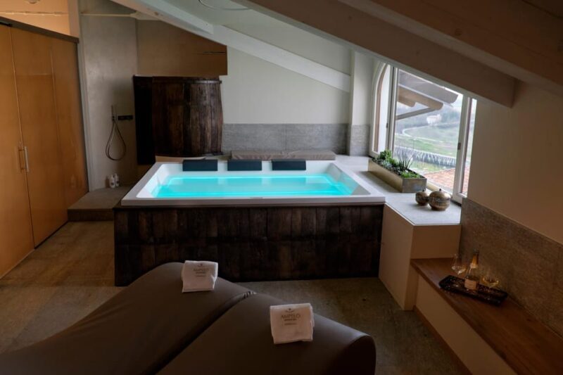 Langhe: scenic spa with natural grape cosmetics - Key Points