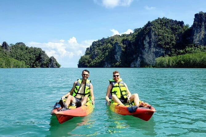Langkawi Andaman Sea Sunset Dinner Cruise with Private Pickup - Wildlife and Sea Sights