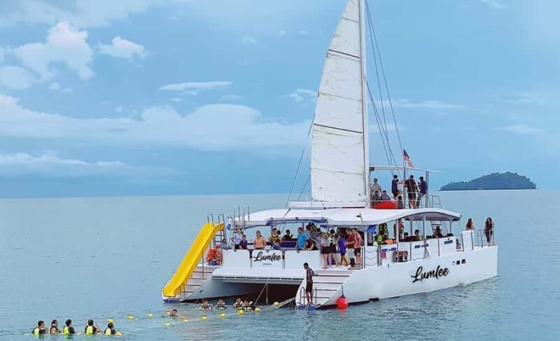 Langkawi: Sunset Cruise with BBQ Dinner & Unlimited Drinks - Key Points