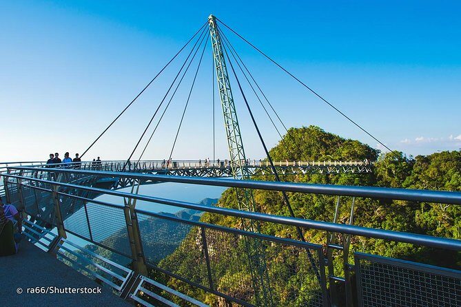 Langkawi Tour with SkyBridgewalk,Langkawi Cable Car,Oriental Village pass - Who Will Enjoy This Tour?