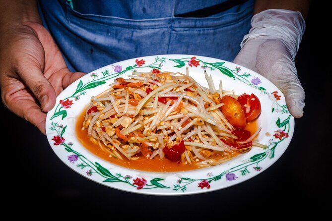 Lanna Kingdom Chiang Mai Food Tour with 15+ Tastings - Key Points