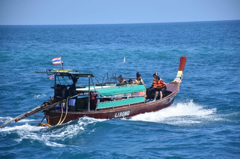 Lanta's Hidden Gems: 4 Islands by Traditional Longtail Boat - Who Is This Tour Best Suited For?