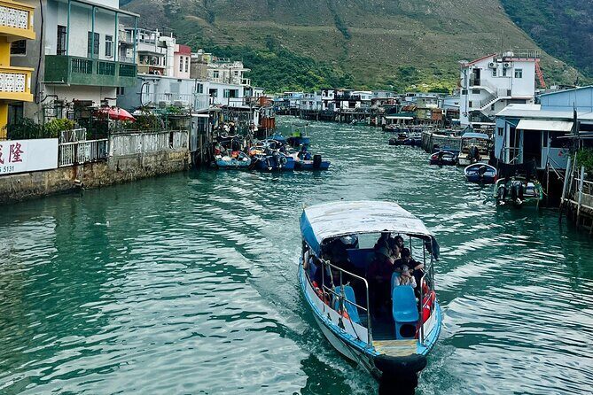 Lantau Group Tour: Dolphin Watching, Fishing Village & Cable Car - The Sum Up: Who is This Tour Perfect For?