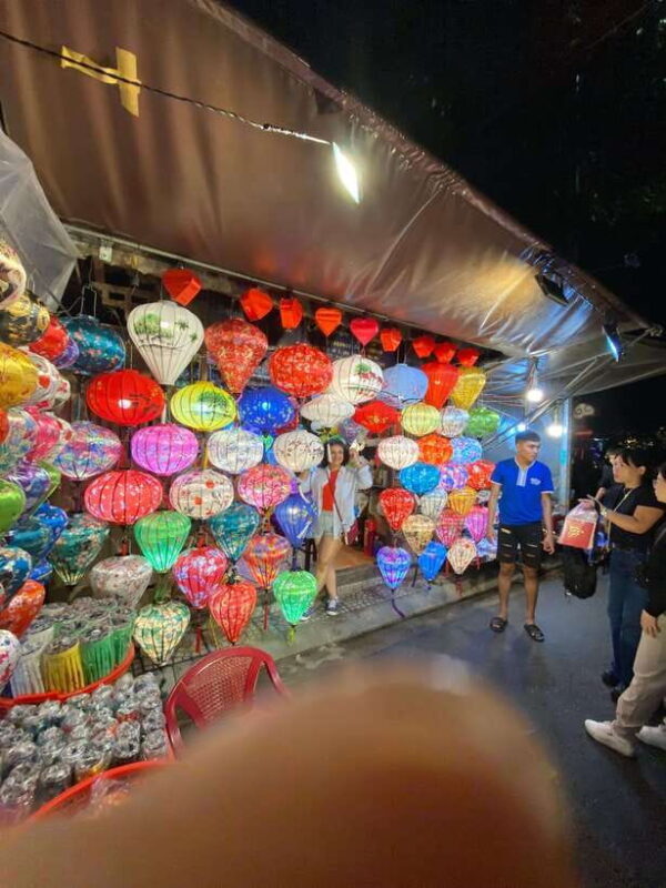 Lantern Boat Ride & Local Market Tour - Evaluating the Value