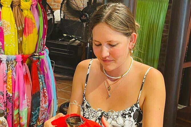 Lantern Making class with Ms. My in Local's Home - Value and Practical Details