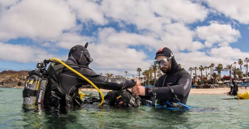 Lanzarote: Beginner Scuba Diving from the Beach - Frequently Asked Questions