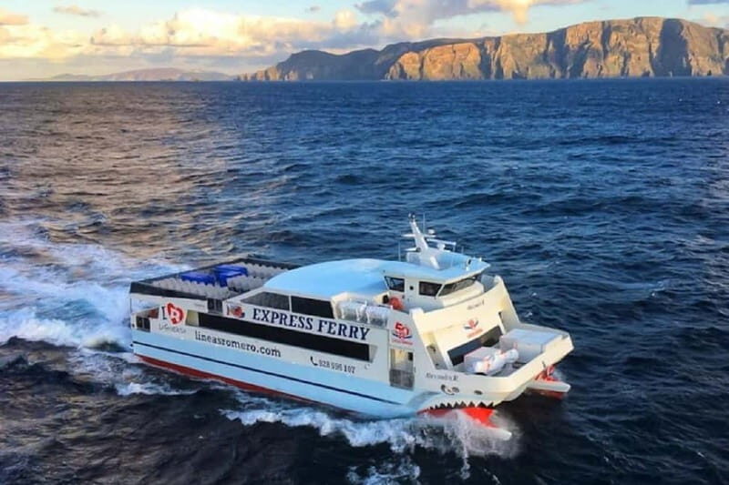 Lanzarote: Ferry to La Graciosa with Wi-Fi (free parking) - FAQ