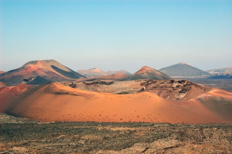 Lanzarote: Guided Day Trip to Timanfaya Park & Lago Verde - The Lanzarote Wine Experience