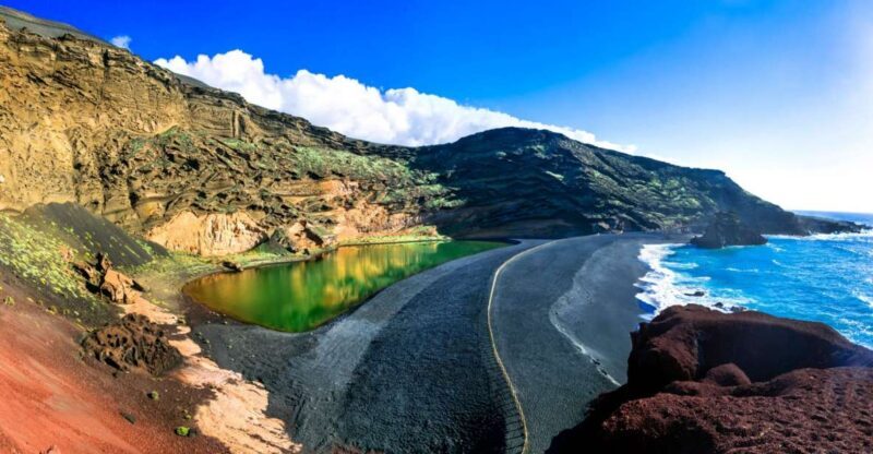 Lanzarote: Guided Day Trip to Timanfaya Park & Lago Verde - Transportation and Group Size
