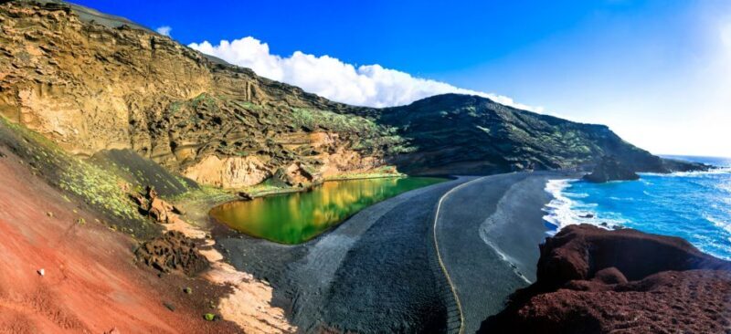 Lanzarote: Guided Day Trip to Timanfaya Park & Lago Verde - Duration and Pacing