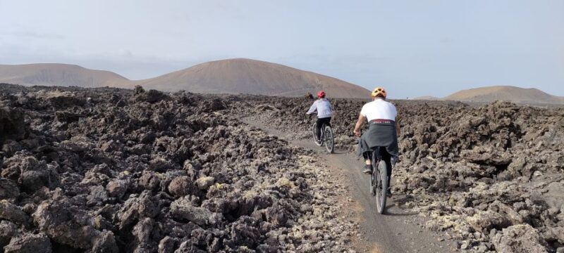 Lanzarote: Guided ebike tours around the volcanoes - Discovering Lanzarote on Two Wheels: An In-Depth Review
