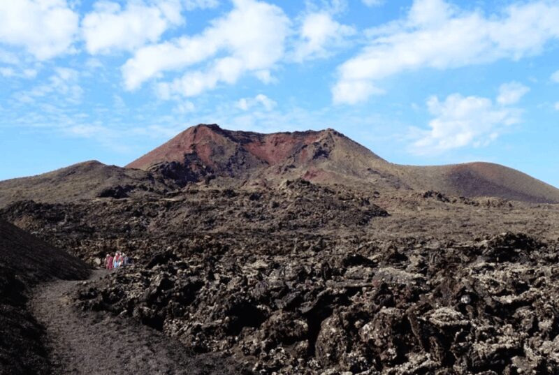 Lanzarote: Hike Across Timanfaya's Volcanic Landscapes - Key Points