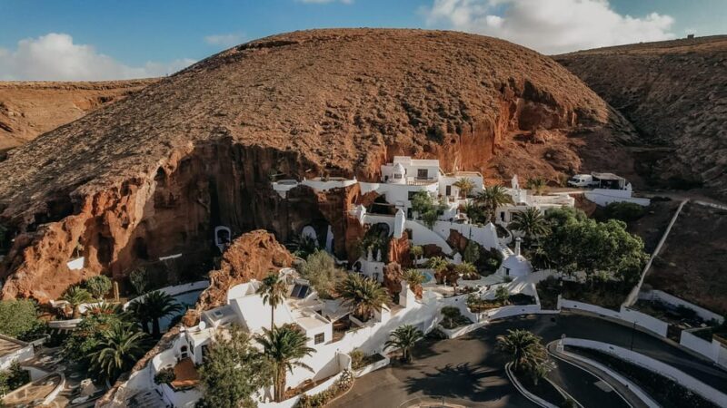 Lanzarote: LagOmar Museum Entry Ticket - Key Points