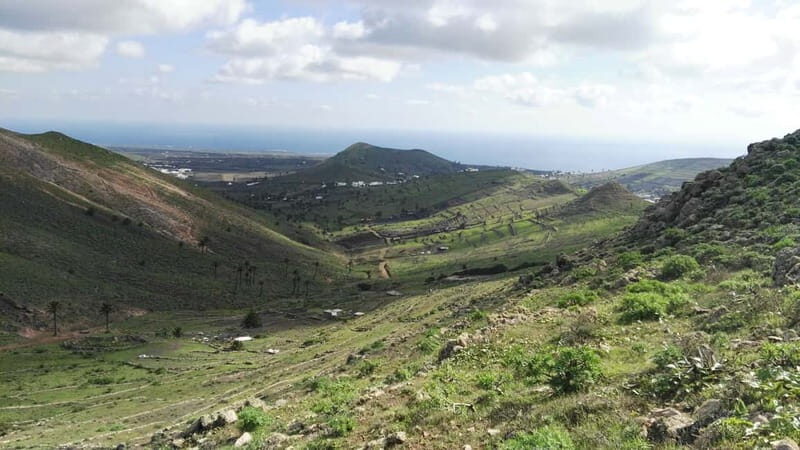Lanzarote: Northern Cliffs & Valleys Walking tour - Exploring the Route: From Maguez to Haria