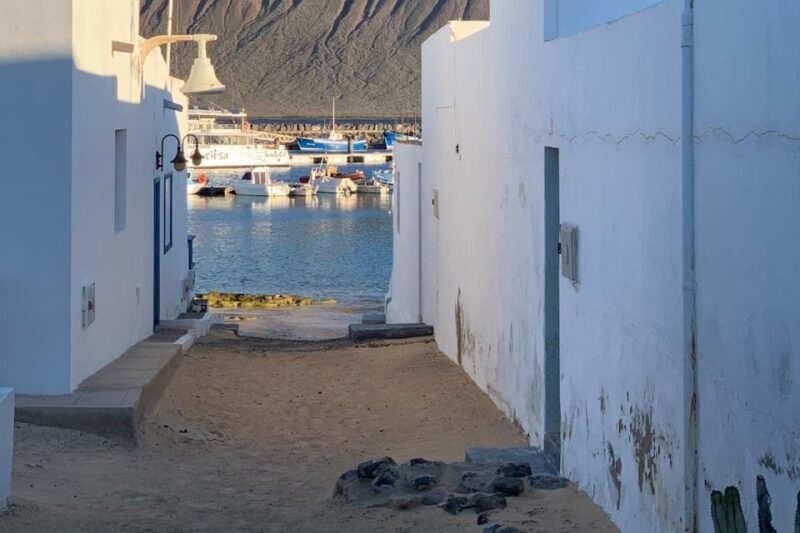 Lanzarote: Return Ferry to La Graciosa with Bus Pickup - An Honest Look at the Lanzarote to La Graciosa Return Ferry with Bus Pickup