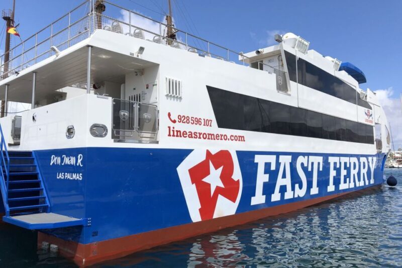 Lanzarote: Return or 1-Way Ferry to Fuerteventura with Wifi - Key Points