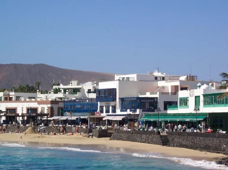 Lanzarote Shopping from Caleta de Fuste (Fuerteventura) - Overview of the Experience