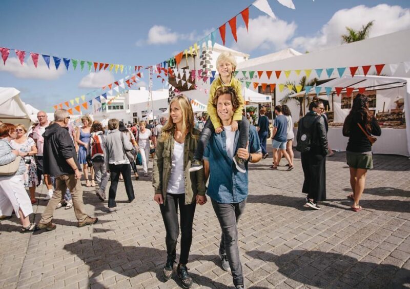 Lanzarote: Teguise Handicraft Market and La Graciosa Island - Who Is This Tour Best For?