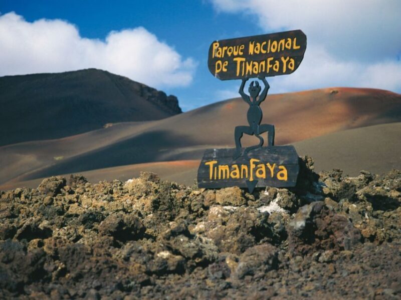 Lanzarote: Timanfaya National Park Tour - The Guided Experience and Knowledge Sharing