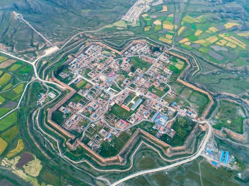 Lanzhou: Culture&Nature One-Day Tour - Customizable Packages - Exploring Lanzhou: A City of Contrasts