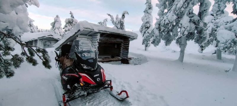 Lapland: Exclusive Private 7h Snowmobile Tour with Guide - FAQs