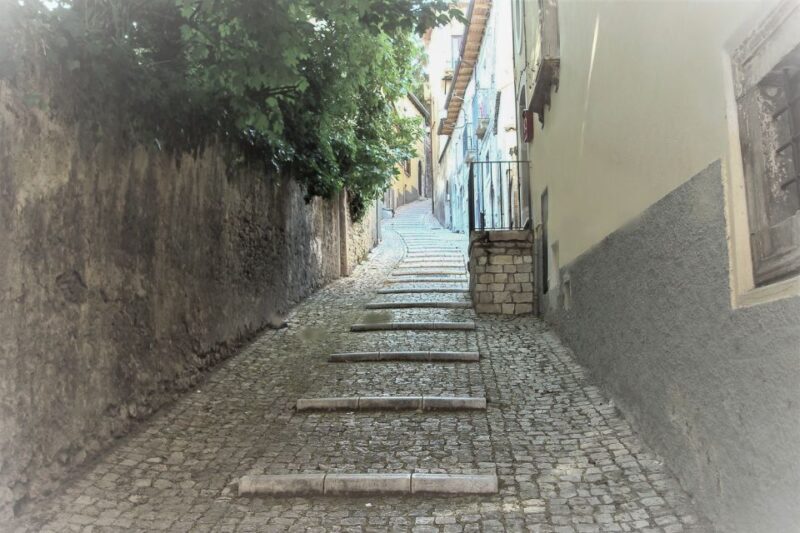 L'Aquila of the Mysteries: 3-Hour Walking Tour - Wrapping It All Up