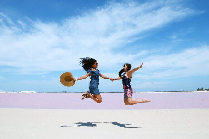 Las Coloradas & Rio Lagartos Tour from Cancún - FAQ