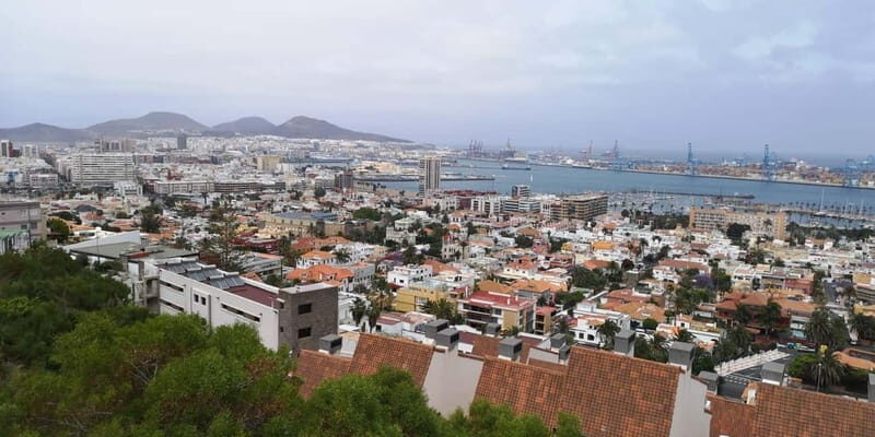 Las Palmas: City, Harbor, and Beach Walking-Hiking Tour - Who is this tour right for?