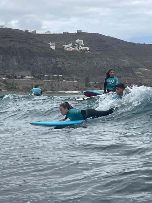 Las Palmas de Gran Canaria: Group surf lessons on La Laja beach - Who Should Consider This Tour?
