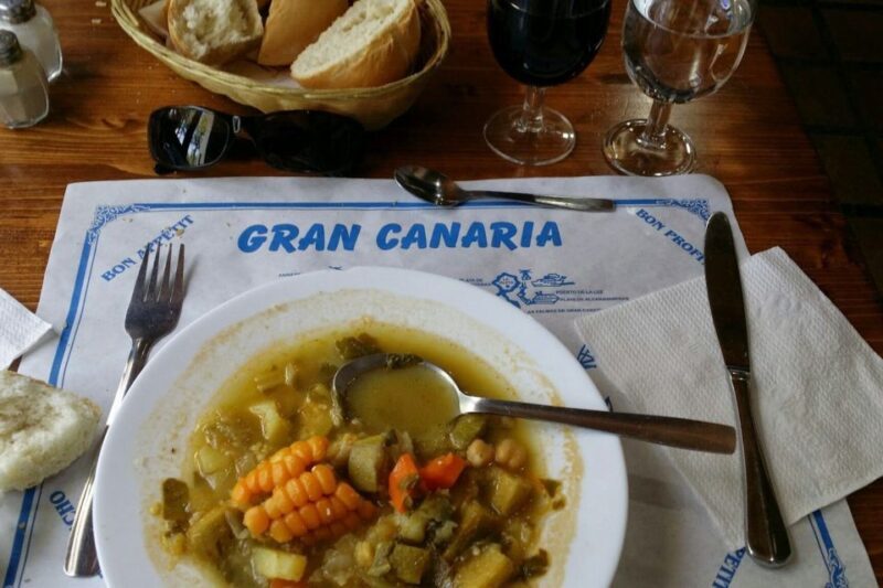 Las Palmas: Tapas and Drinks in the Beauty of the Old City - Who Is This Tour Best For?
