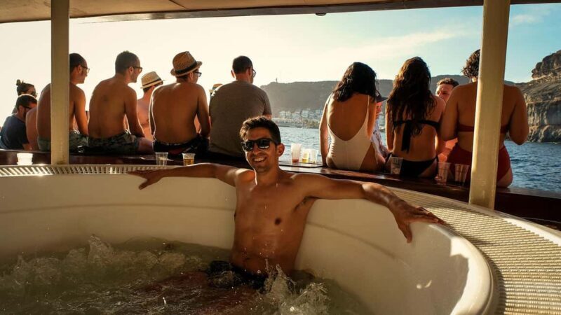 Las Palmas: Volcanic Boat Party - Introducing the Volcanic Boat Party