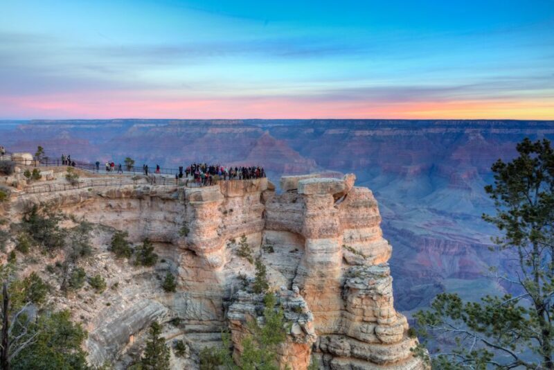 Las Vegas 2-Day Grand Canyon Railway Bearizona Meteor Crater - Introduction: Authentic Arizona on a 2-Day Adventure