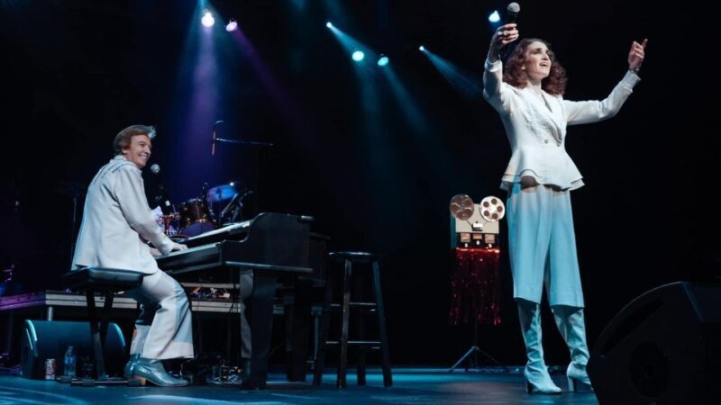 Las Vegas: Carpenters Legacy Show at Planet Hollywood Resort - A Closer Look at the Experience