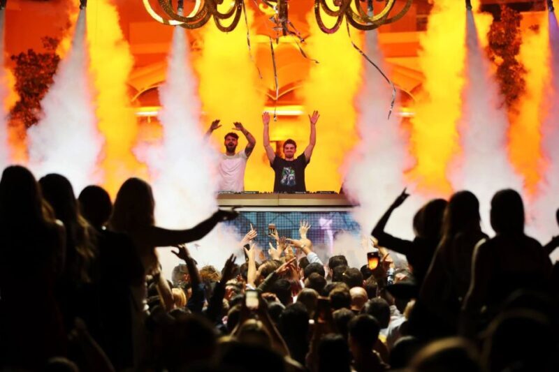 Las Vegas: Club Crawl by Party Bus w/ Free Drinks - Las Vegas: Club Crawl by Party Bus with Free Drinks – A Complete Guide