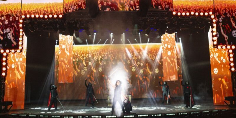 Las Vegas: Criss Angel MINDFREAK® Show at Planet Hollywood - A Deep Dive into the Experience