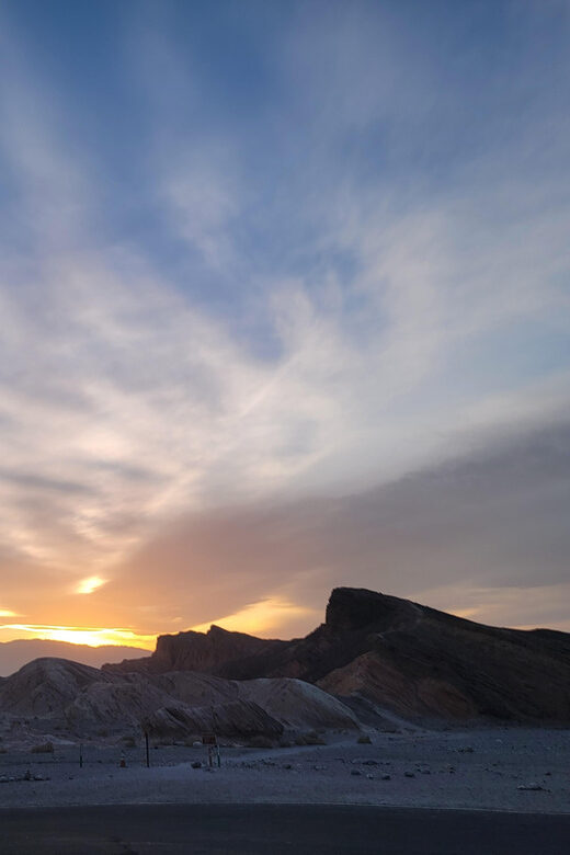 Las Vegas: Death Valley Sunset and Stargazing Day Tour - An In-Depth Look at the Death Valley Sunset and Stargazing Tour