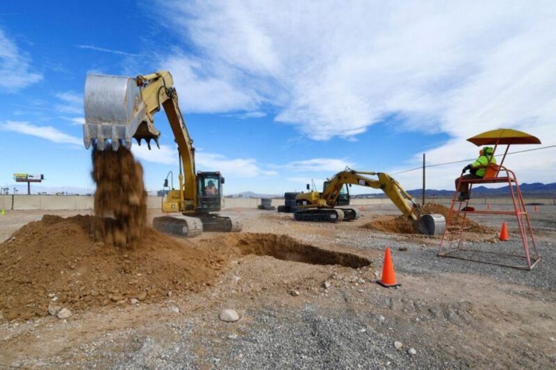 Las Vegas: Dig This - Heavy Equipment Playground - Who Will Love It?