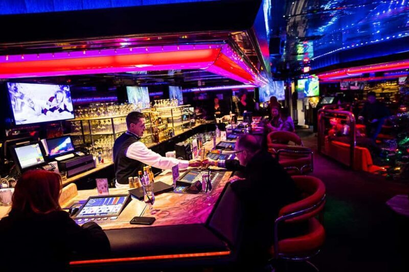Las Vegas: Elvis Presley History Walking Tour of Landmarks - Practicalities and Additional Info