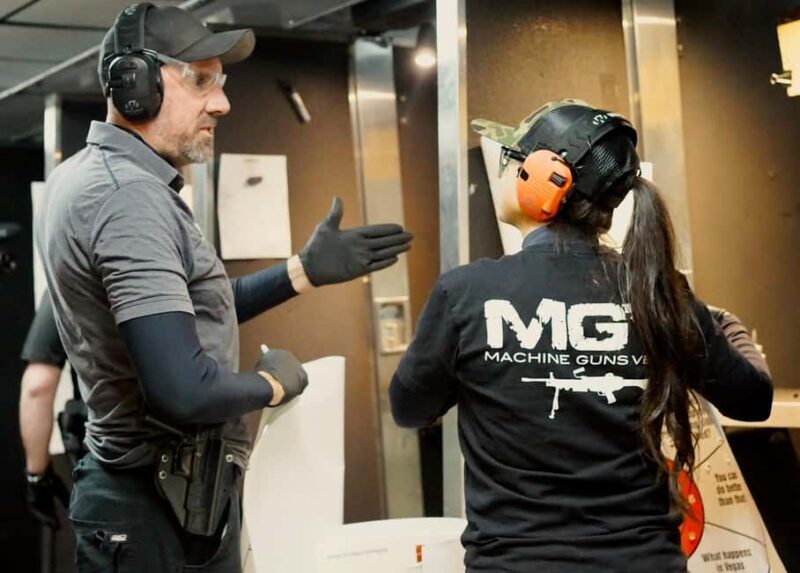 Las Vegas: Gamers Shooting Range Experience - Key Points