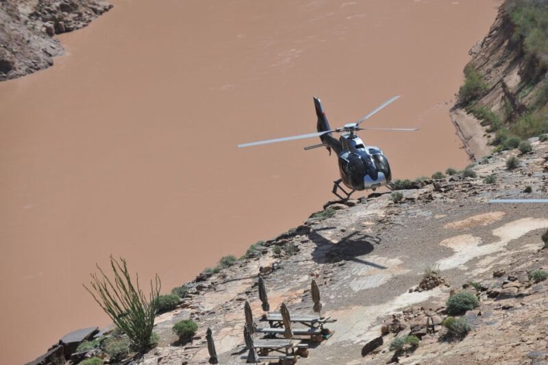 Las Vegas: Grand Canyon West Helicopter Experience - Key Points