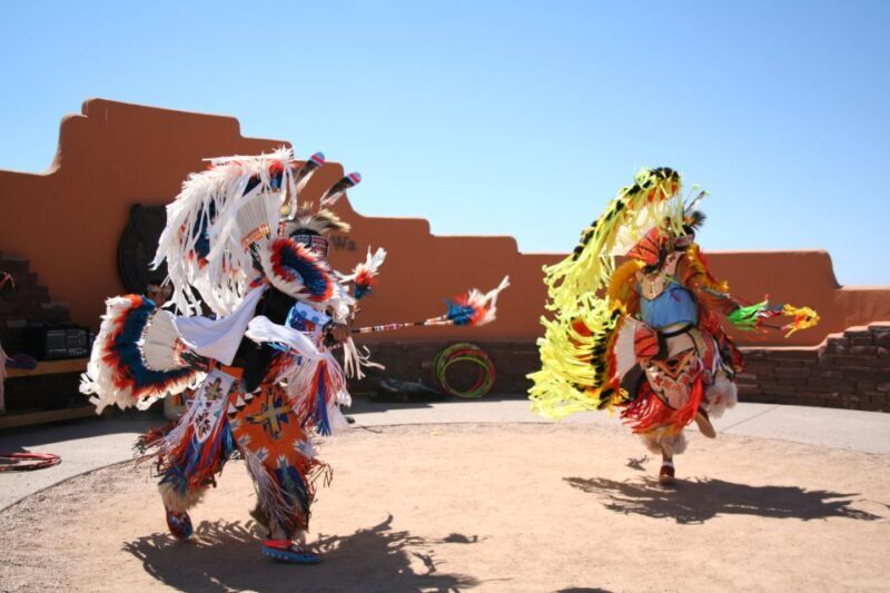 Las Vegas: Grand Canyon West Rim Tour with Hoover Dam Stop - Dining and Rest Breaks