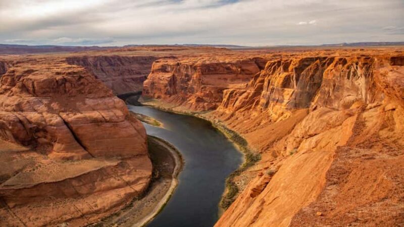 Las Vegas: Grand Canyon West Tour & Hoover Dam - A Practical Look at the Las Vegas: Grand Canyon West & Hoover Dam Tour