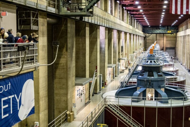 Las Vegas: Hoover Dam Tour with American-Style Hot Breakfast - Authentic Traveler Experiences