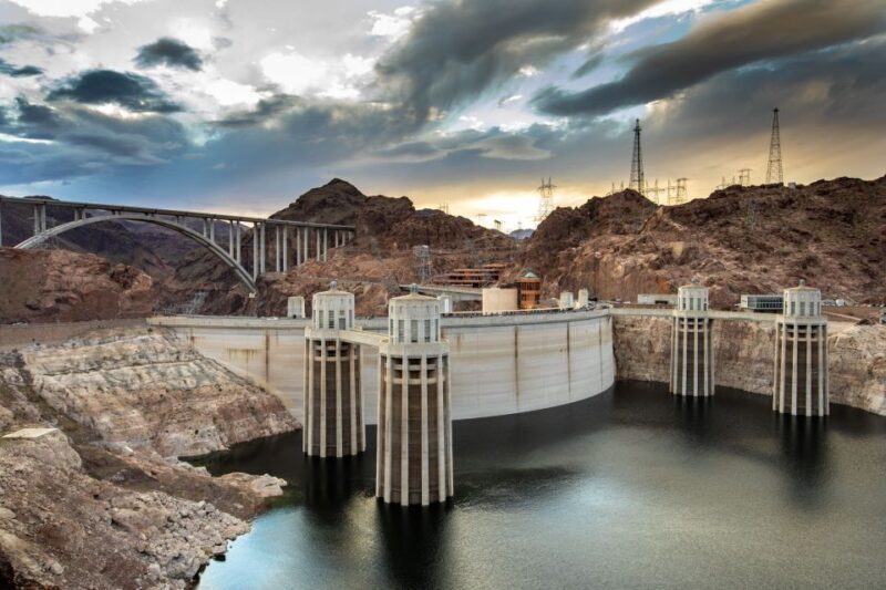Las Vegas: Hoover Dam Tour with American-Style Hot Breakfast - The Sum Up