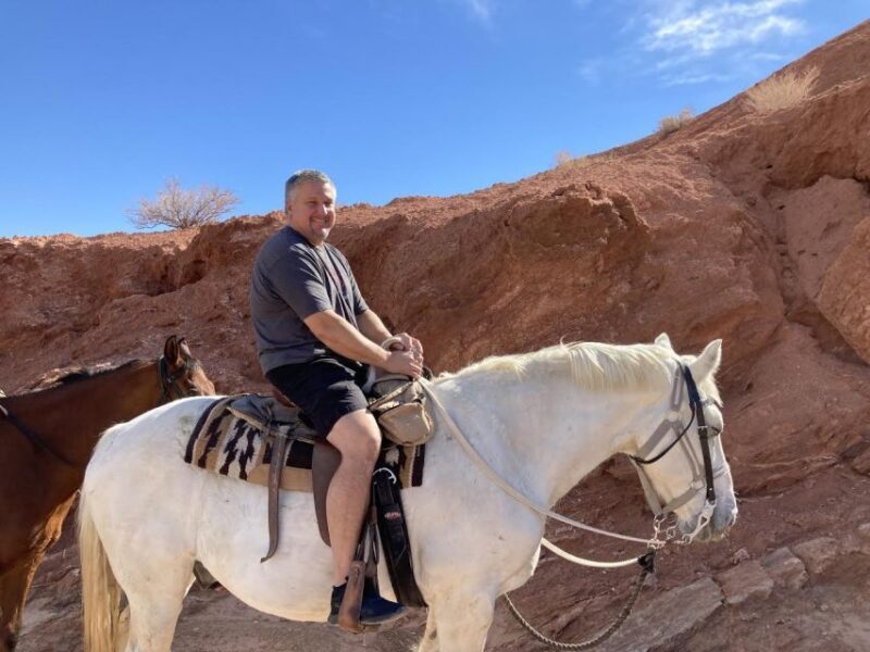 Las Vegas: Horseback Riding with Breakfast - Key Points