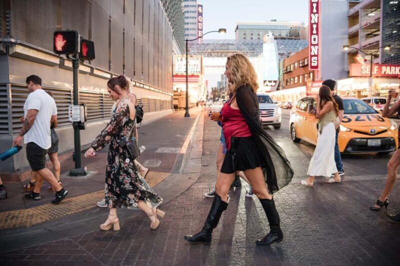 Las Vegas: Immersive 1920s Night Tour with Cocktails & Flask - FAQ