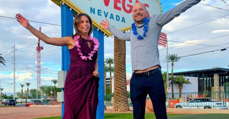 Las Vegas: Las Vegas Sign + 7 Magic Mountains + Photoshoot - A Deeper Look at the Tour Experience