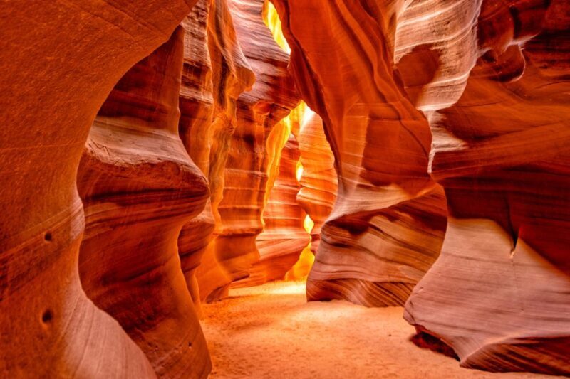 Las Vegas: Lower Antelope Canyon & Horseshoe Bend w/ Lunch - What’s Included and What’s Not